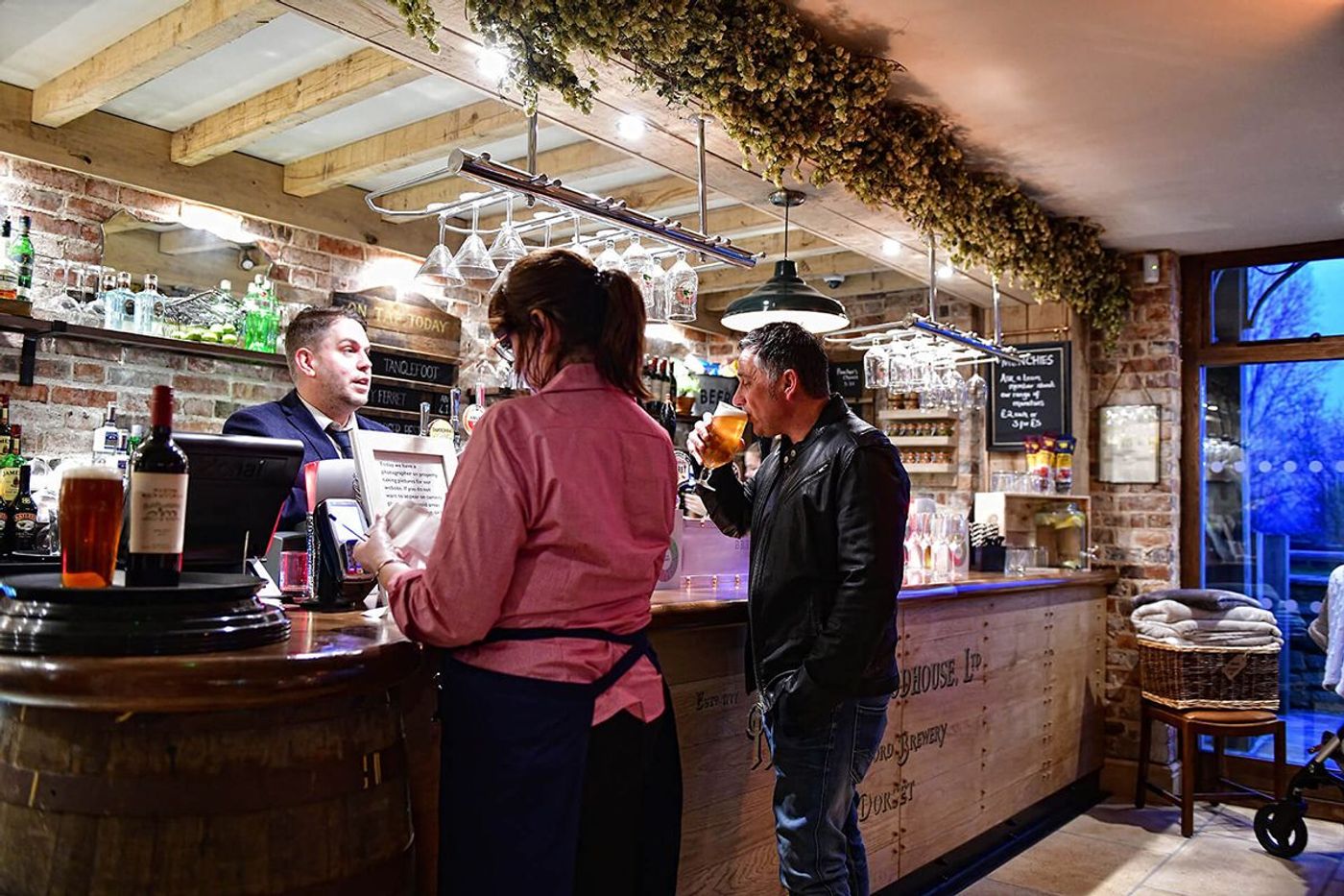 The Old Granary | Pub & Restaurant in Wareham